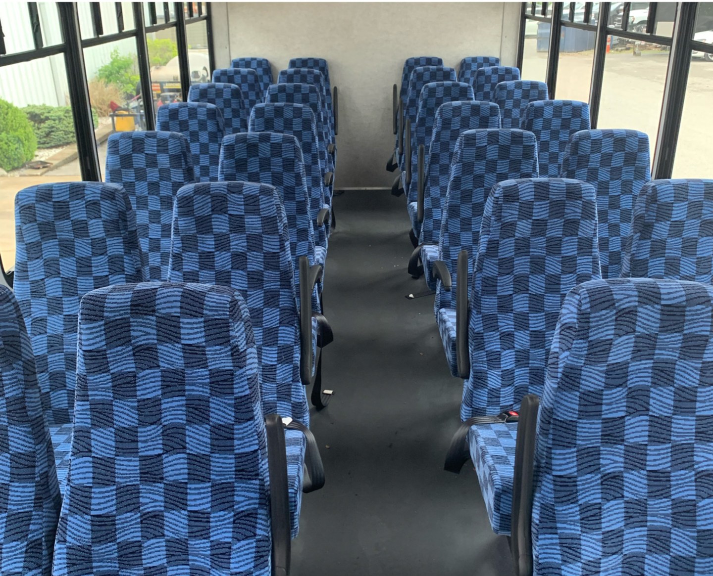 Luxury Fleet – StL Crew Shuttle