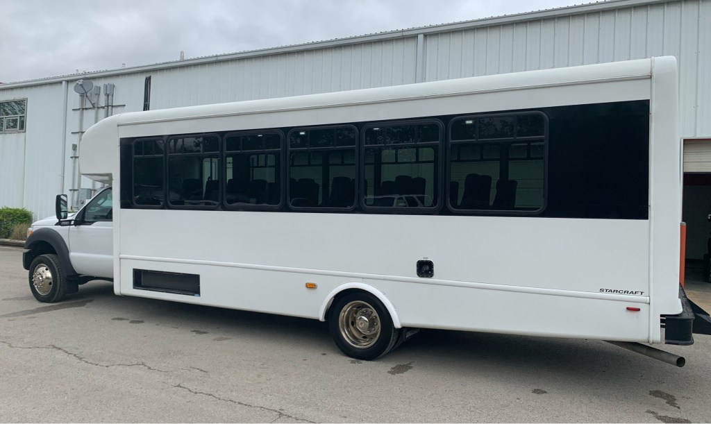 Luxury Fleet – StL Crew Shuttle