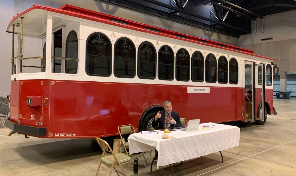 Luxury Fleet – StL Crew Shuttle